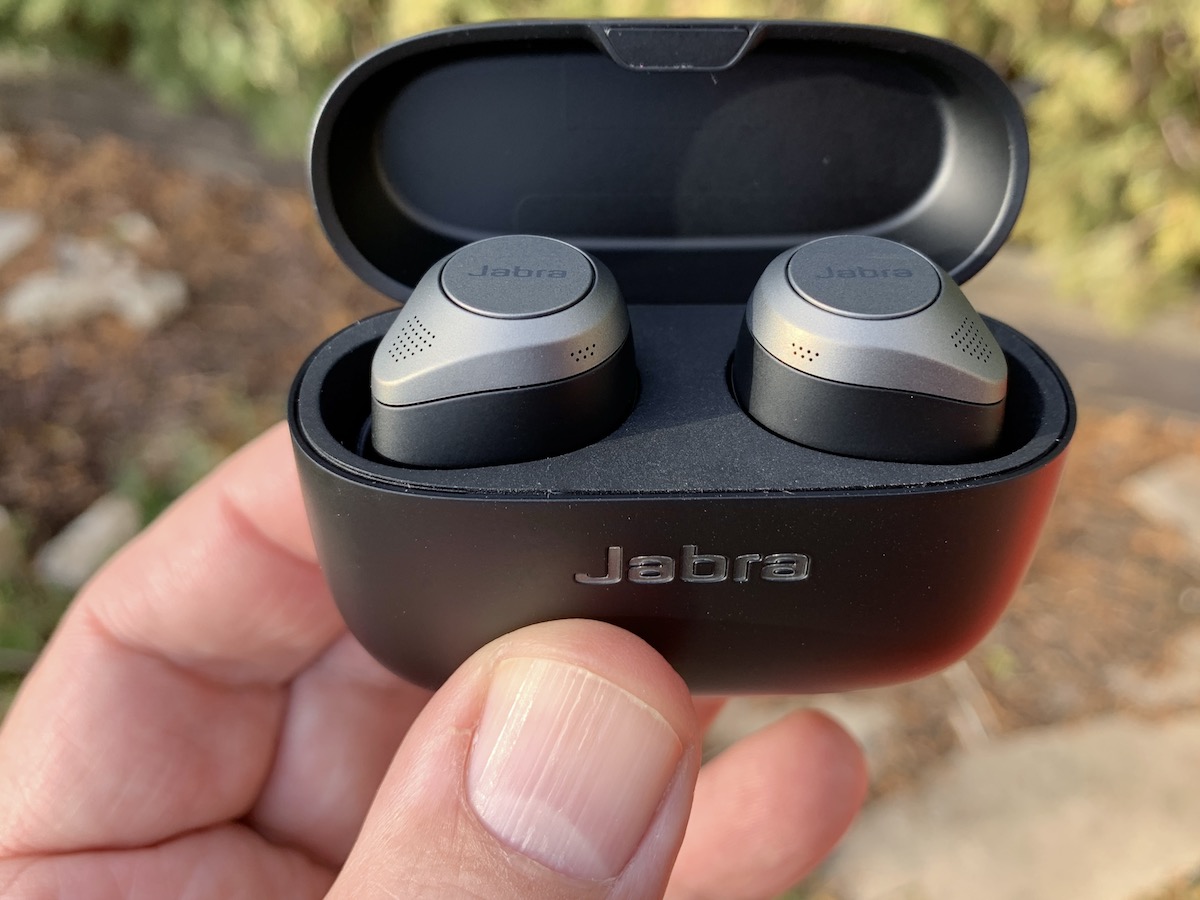 How Jabra Elite 85t True Wireless Earbuds Can Help You Stay in Touch ...